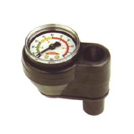 Manometer voor het regelen van druk, montage tussen de slang ...