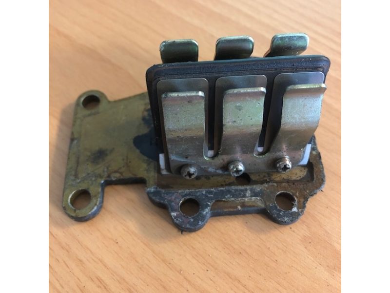 Yamaha 9.9/15 PK 2 Takt Reed Valve assembly (6E7-13610-71-00, 6E8-13610 ...